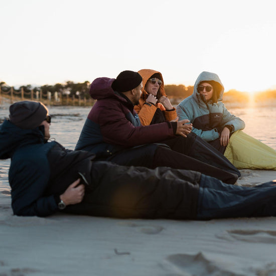 VOITED Slumber Jacket: Tragbare Decke und Schlafsack in einem ...